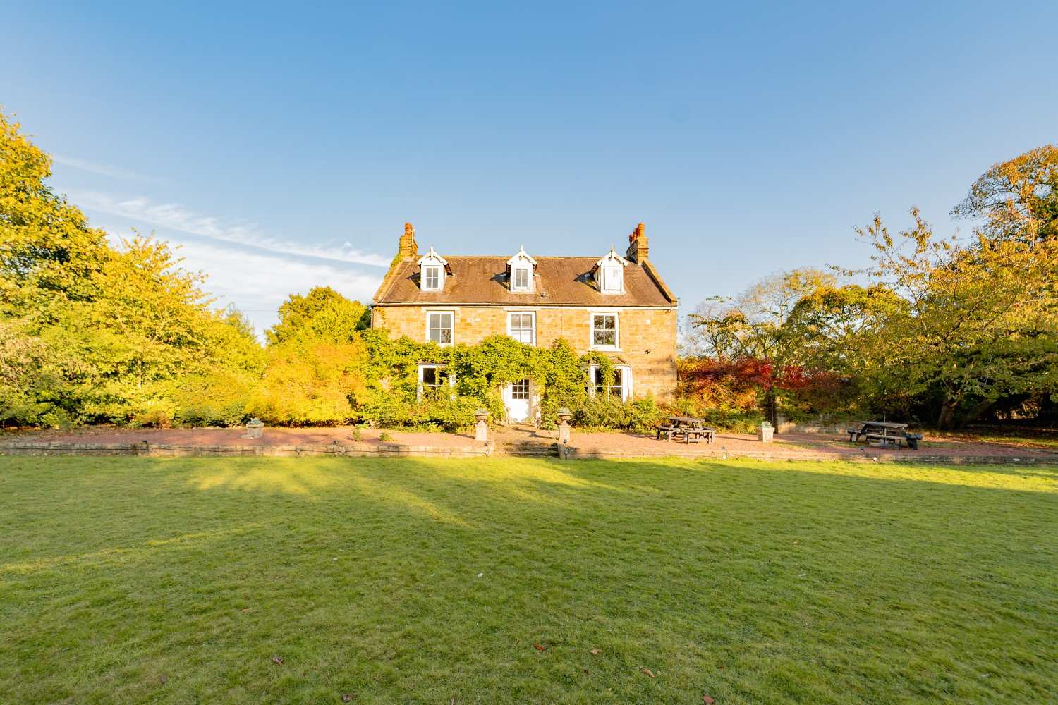 Manor Houses & Mansions to Rent UK