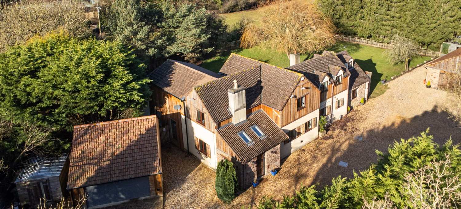 Mahogany Manor | Bristol Party House