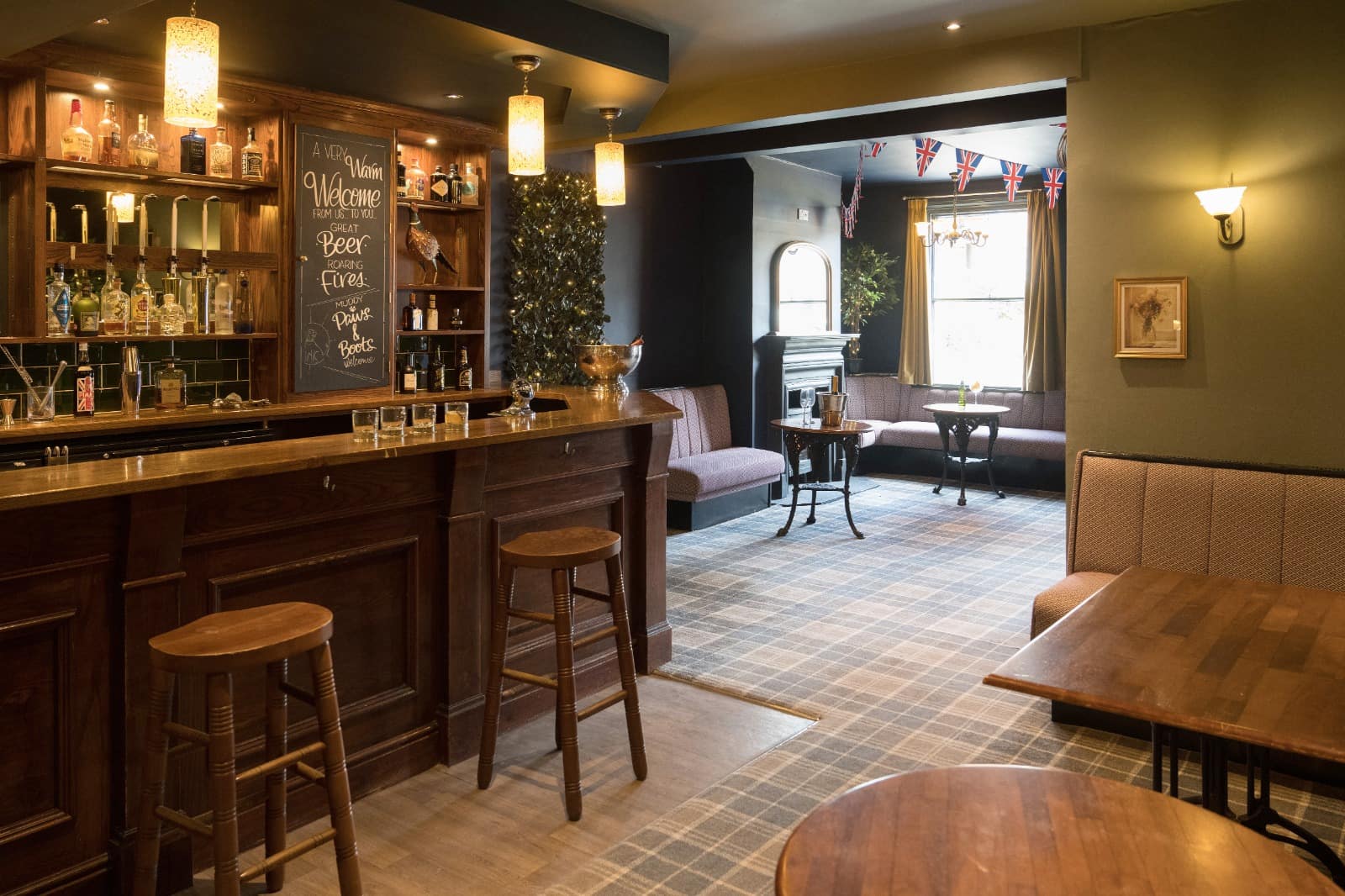 Private Pubs & Inns for Rent