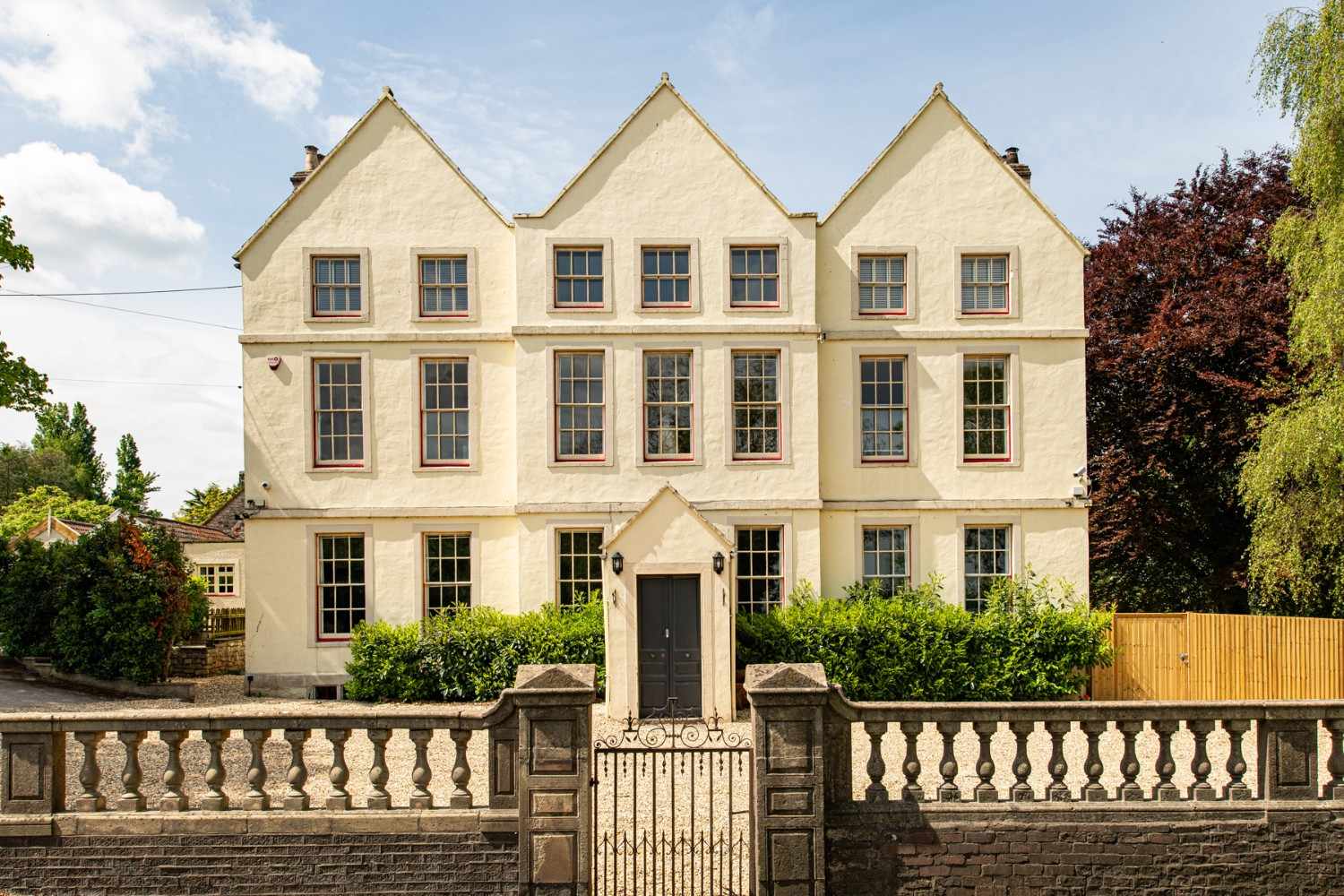 Party Houses in Scotland