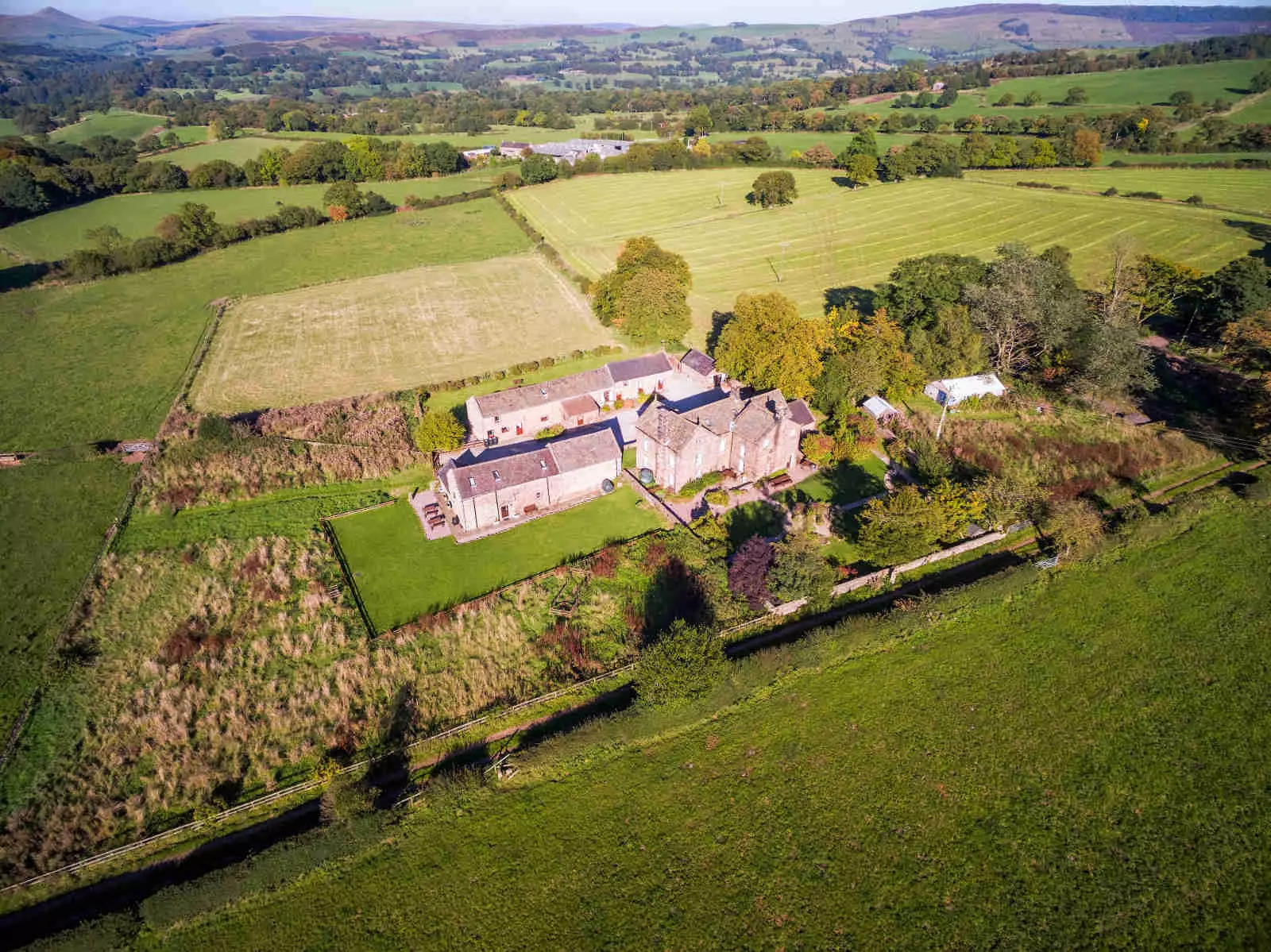 Toft Hall for 20 guests | Peak District - Party Houses UK